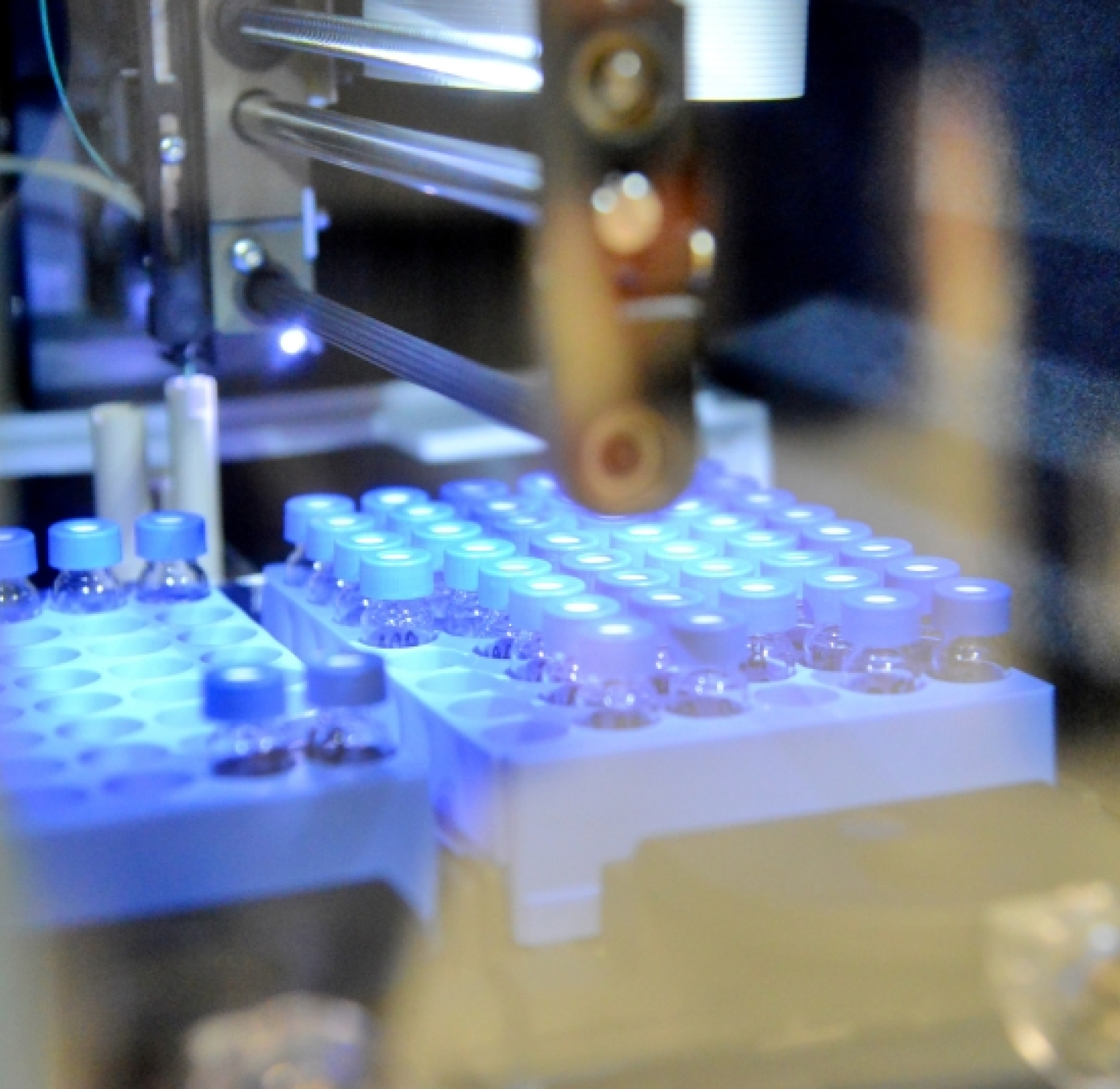 Midlands Innovation: Scientific Equipment Database